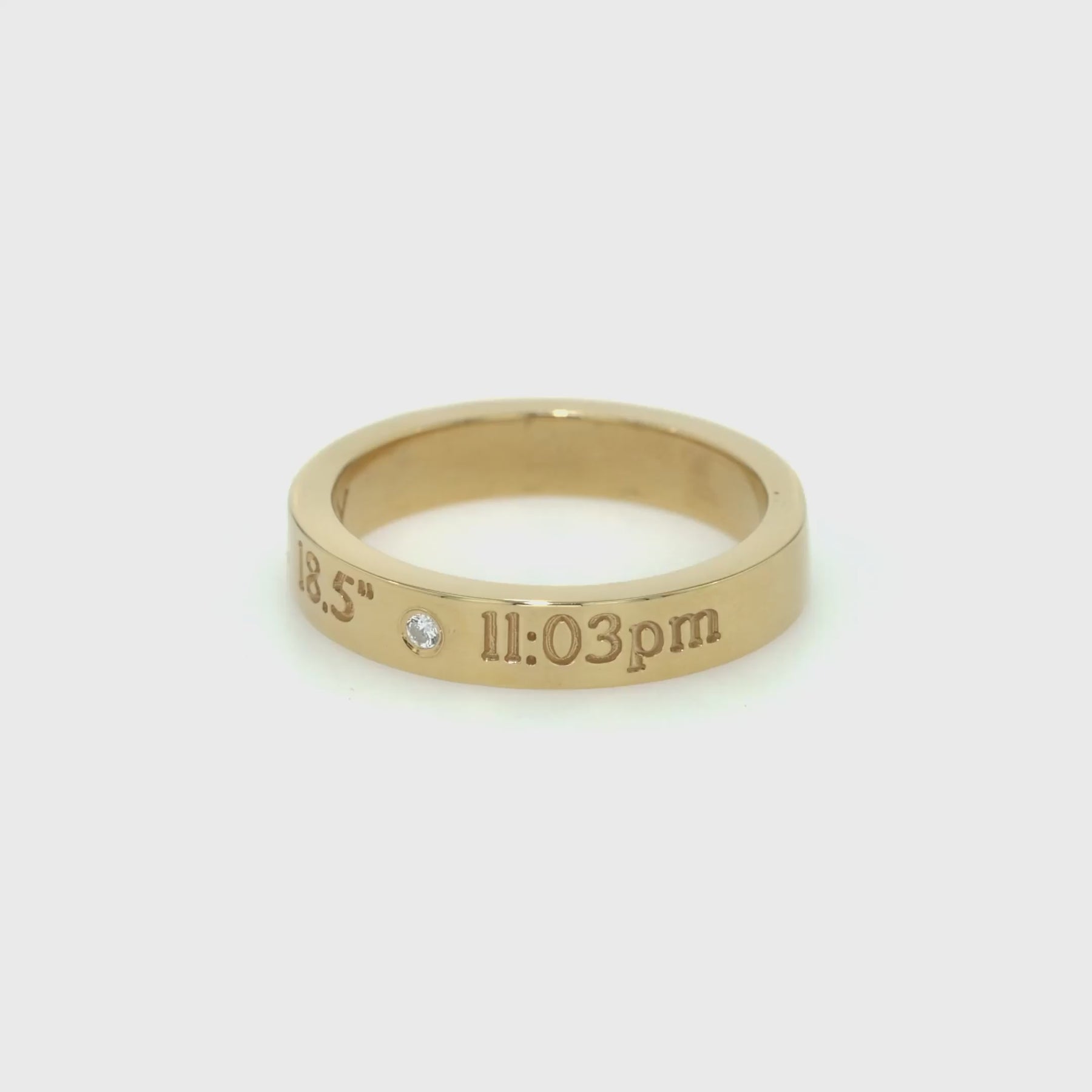 Elle Ring